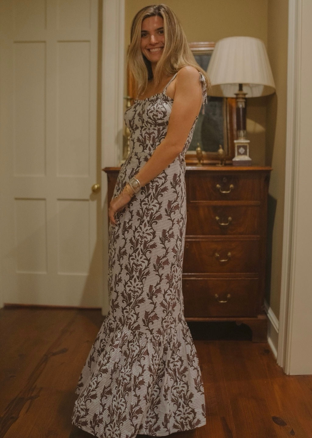 Tyler Brown Vine Maxi – chakeris